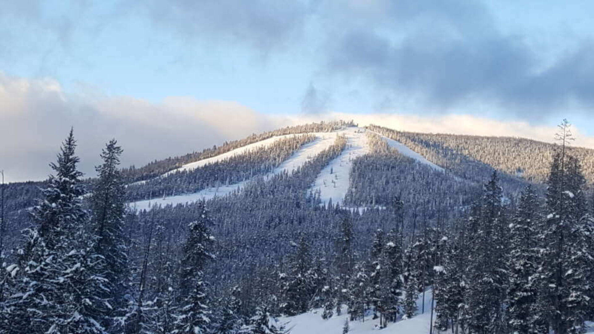 A Guide to Montana’s Hometown Ski Resorts – Wild Montana